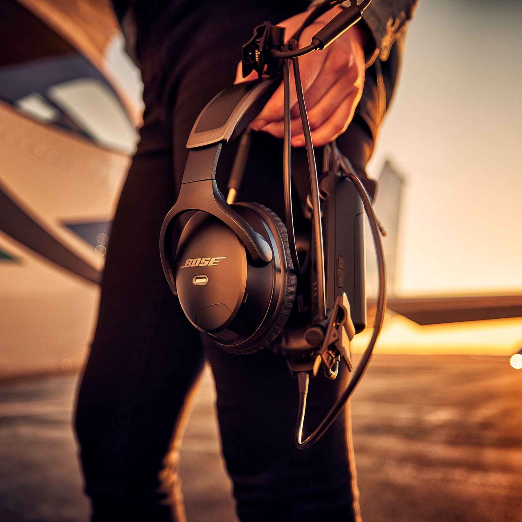 Pilot Headsets – Aviation Headsets from Bose, Lightspeed & ASA – Fallon ...